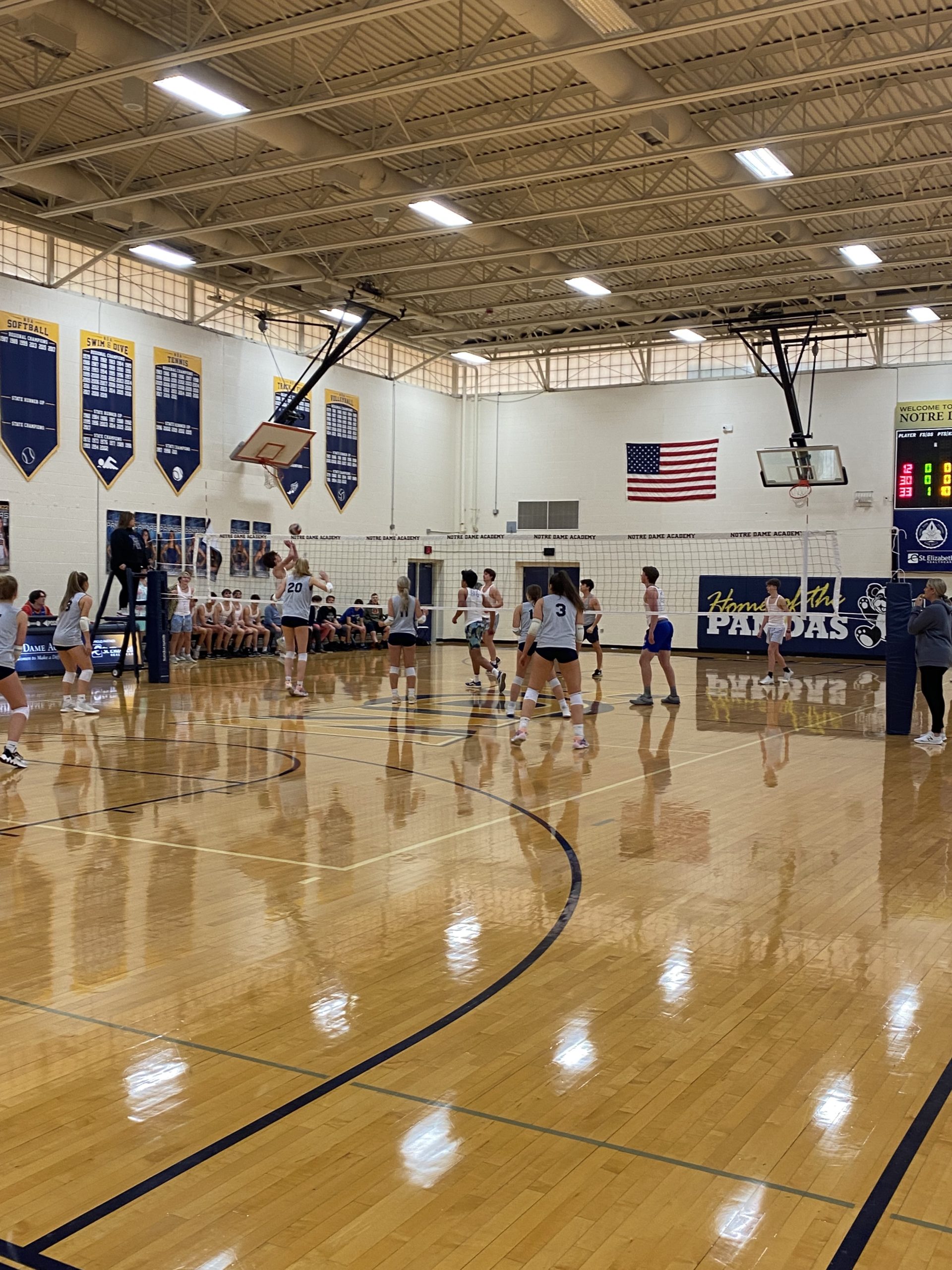 Everybody Wins in NDA/CCH Volleyball Game! - Notre Dame Academy